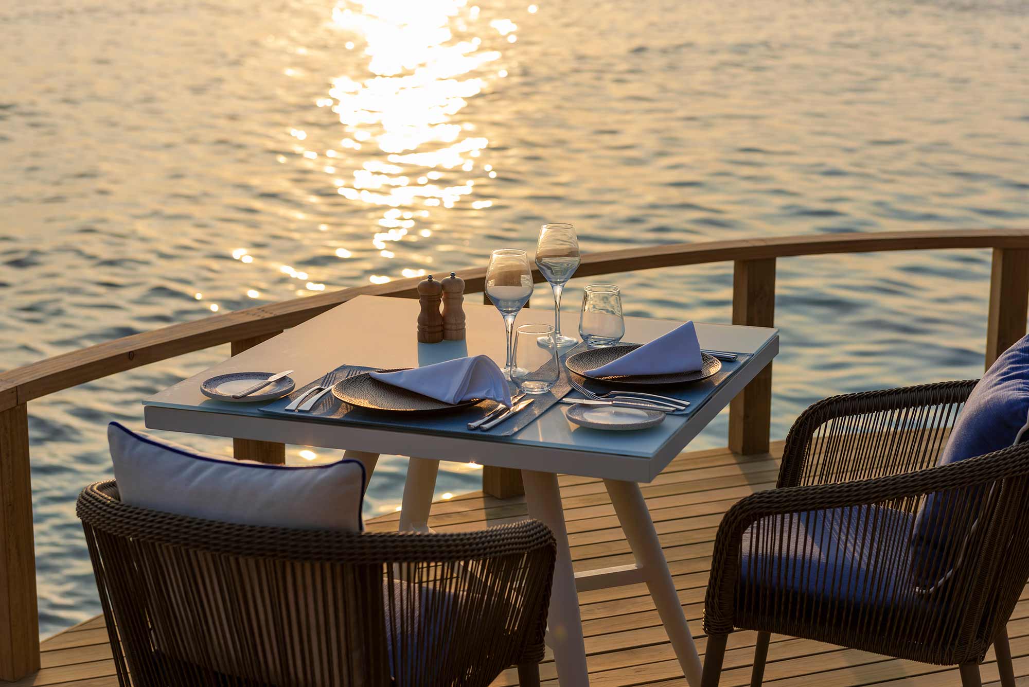 [몰디브] 에메랄드 파루푸시 (Deluxe AI 디럭스 올인클루시브)